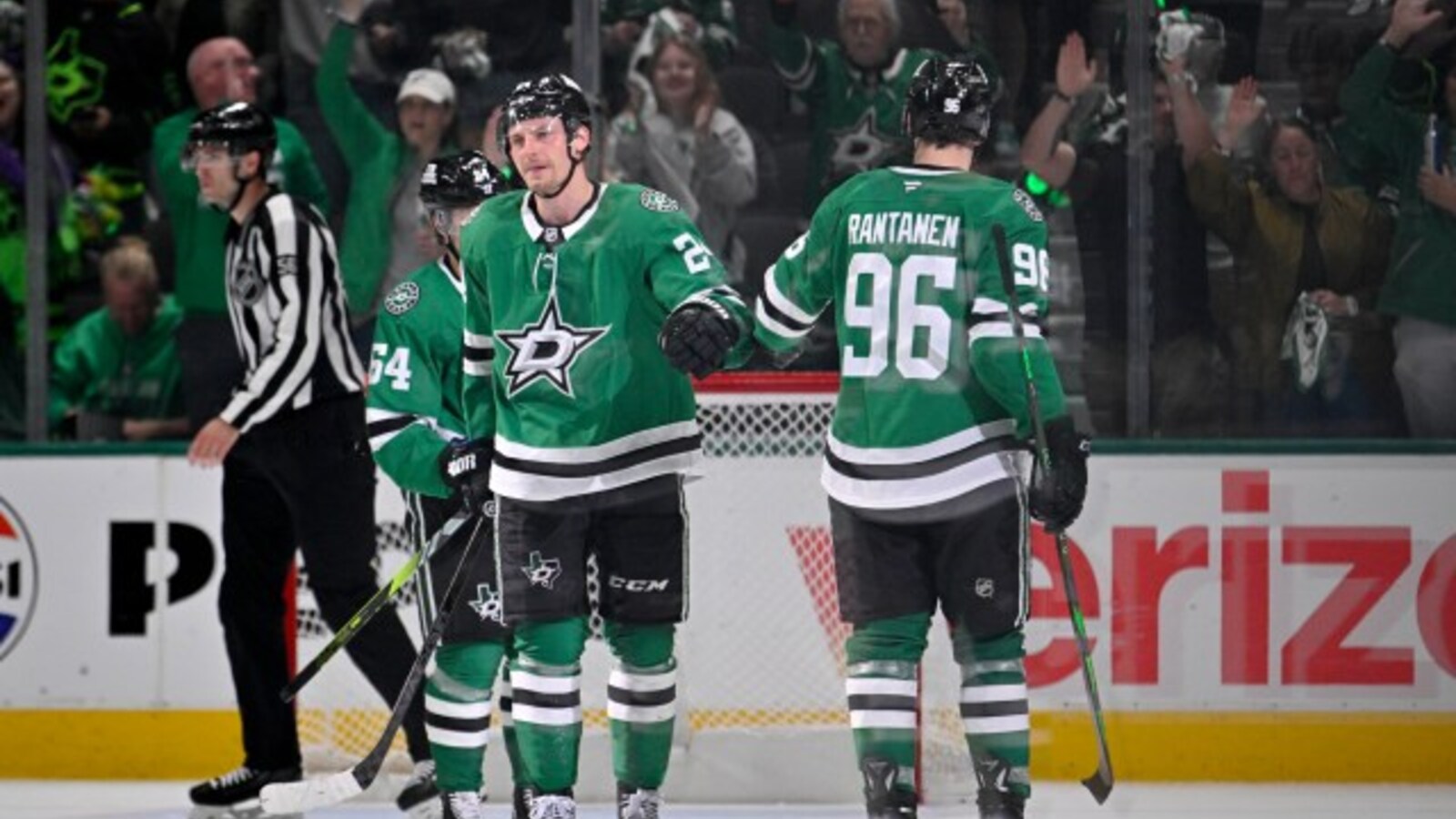 Dallas Stars 2025-2026 Line Previews | Yardbarker