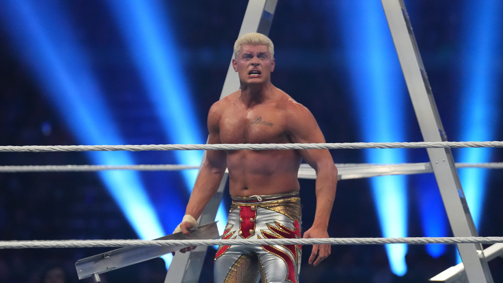 WWE Stars Attend U.S. Army 250th Anniversary & Divide Fans | Yardbarker