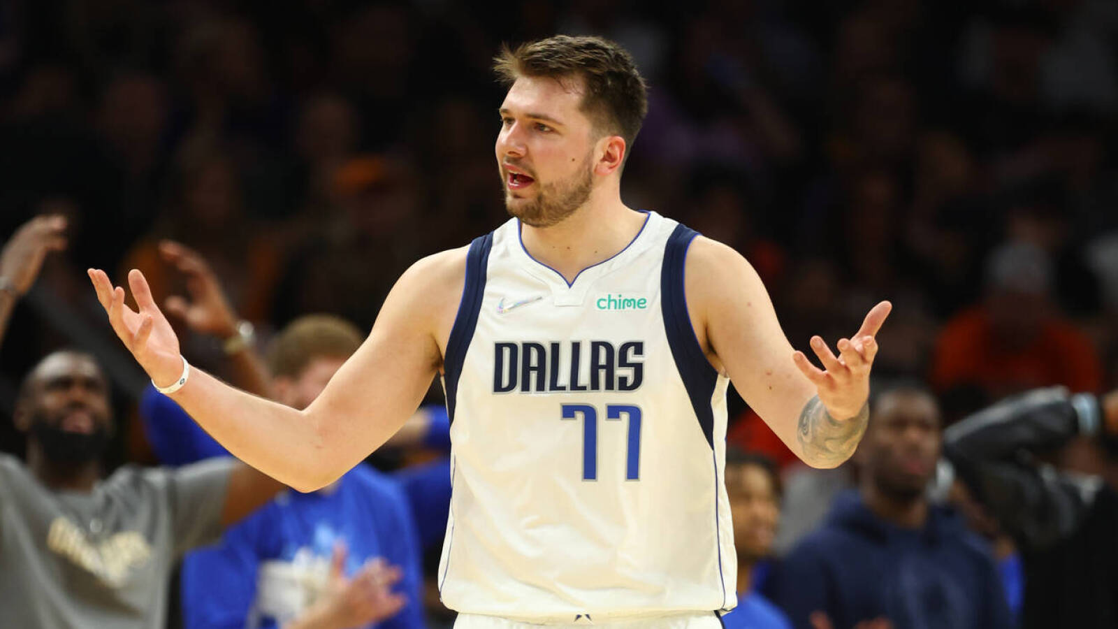 Look for Warriors to cool off red-hot Luka and the Mavs | Yardbarker