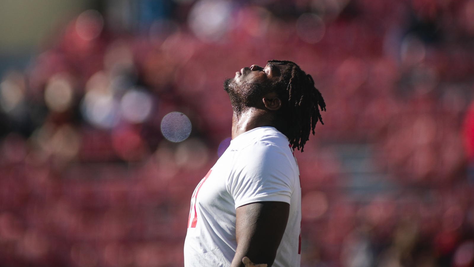 Jaeden Roberts settling in playing alongside possible starting tackle ...