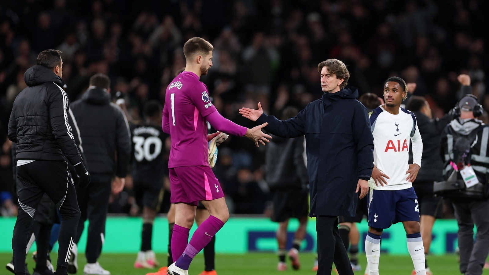 How Do Tottenham Players View Manager Thomas Frank Amid Recent ...