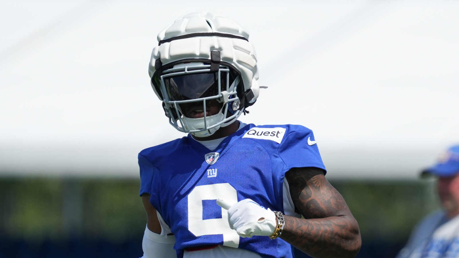 Malik Nabers, Kerby Joseph throw haymakers in crazy practice fight ...