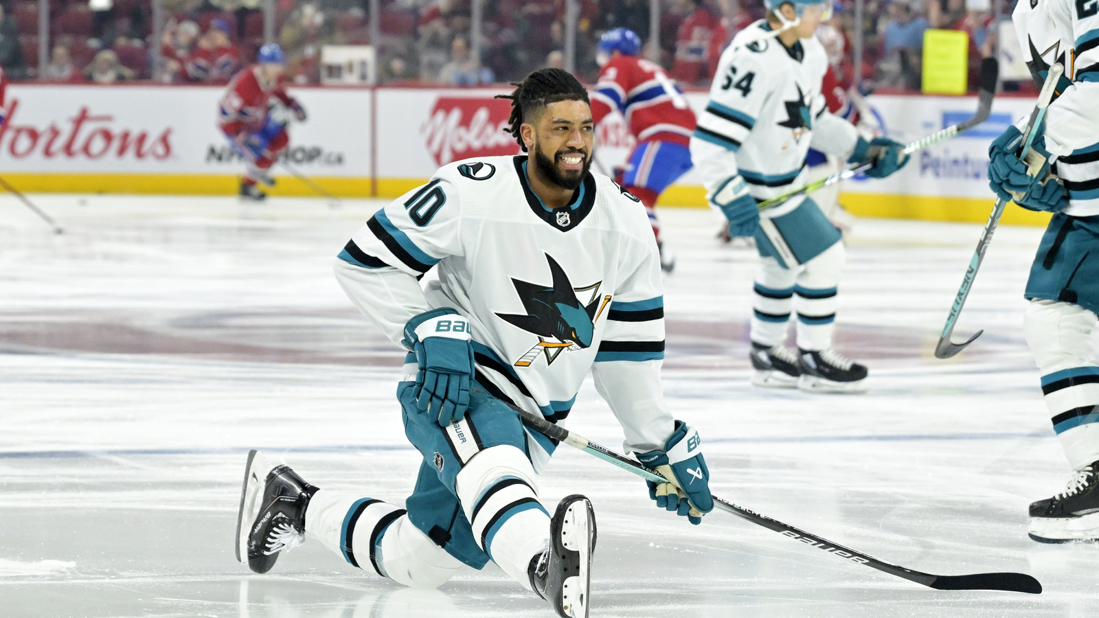 Sharks Lose Game With 5 Seconds Left, 5-4 | Yardbarker