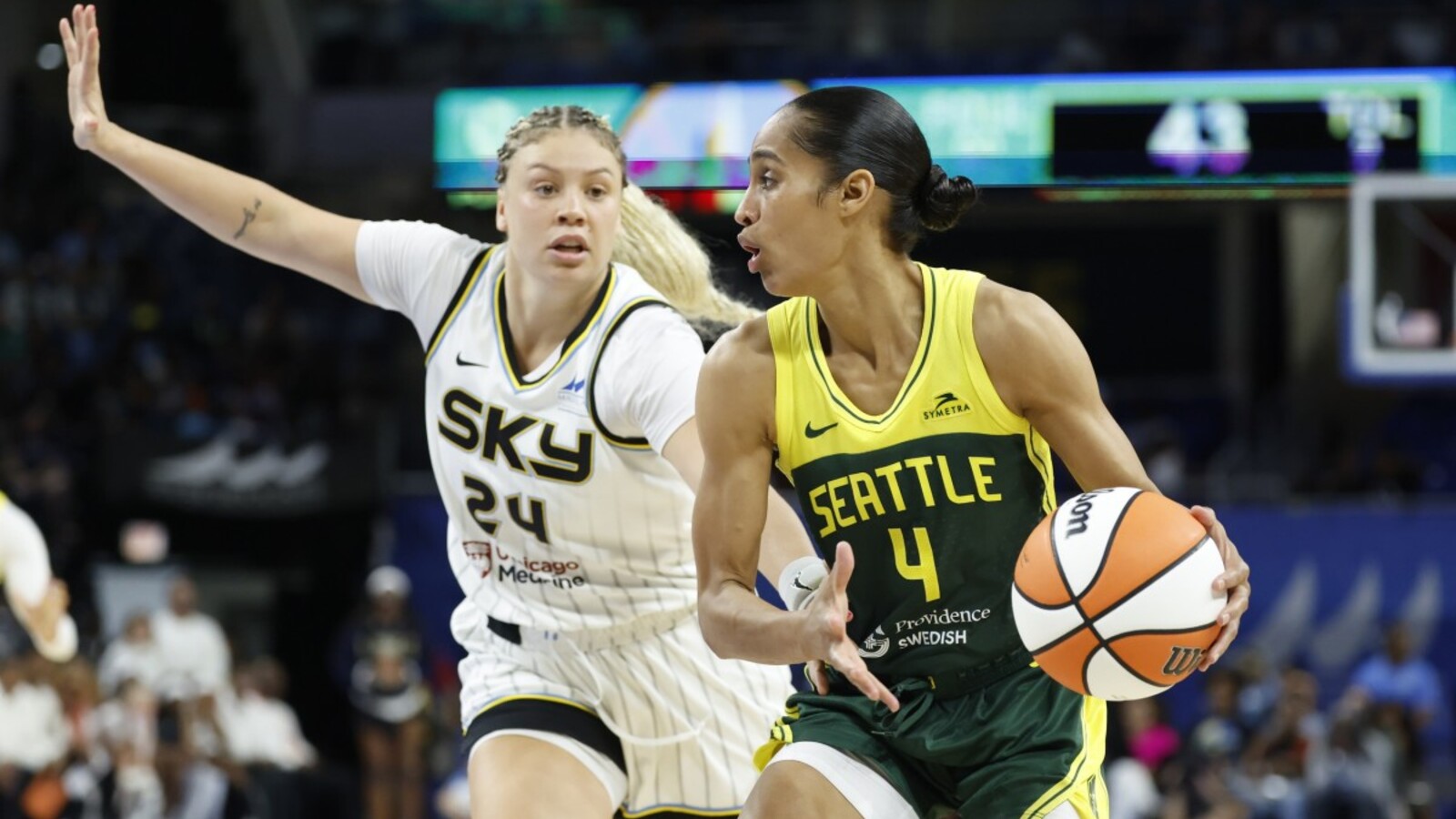 WNBA Singles Out One Player in Chicago Sky's Blowout Loss to Storm ...