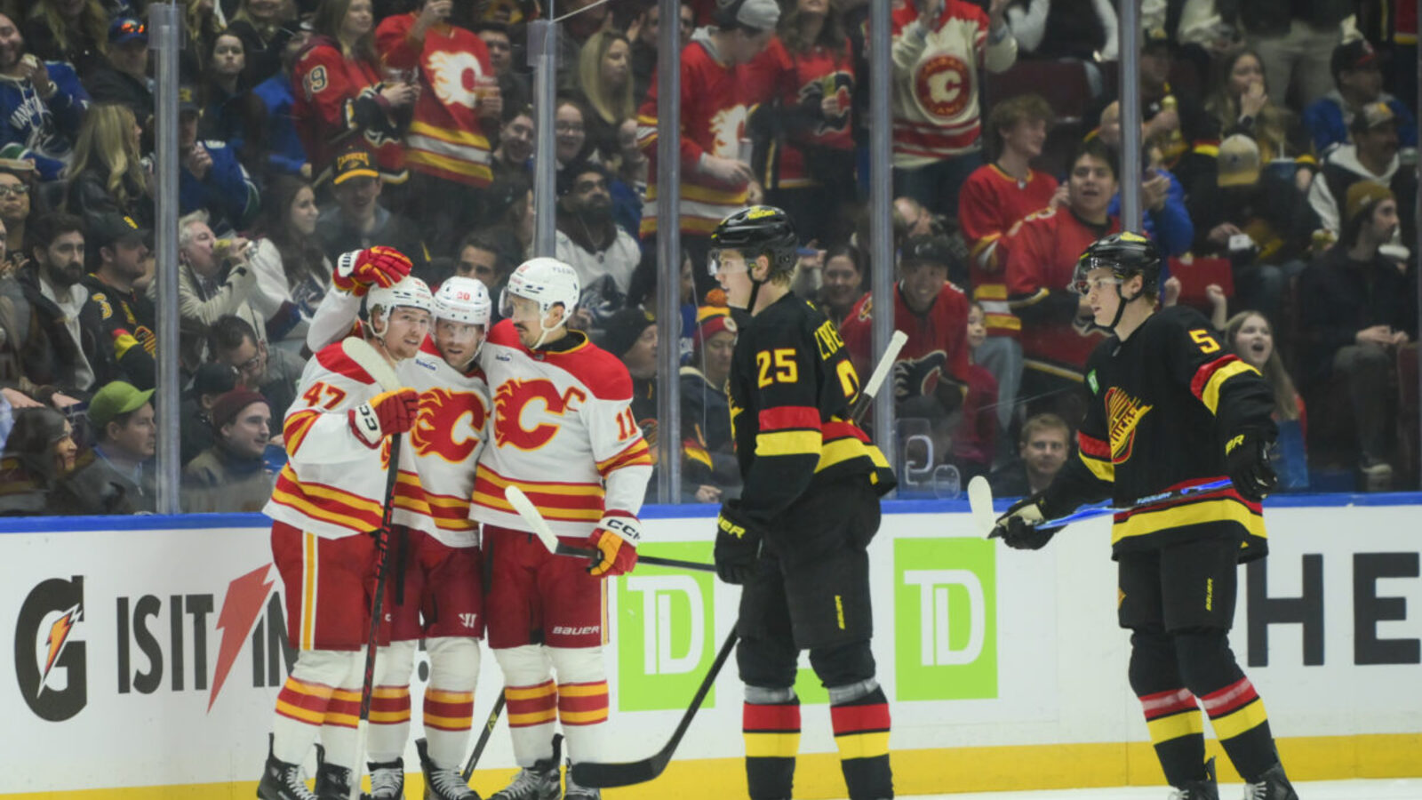 Flames Push Winning Streak to 3 Games With 5-2 Victory Over Canucks ...