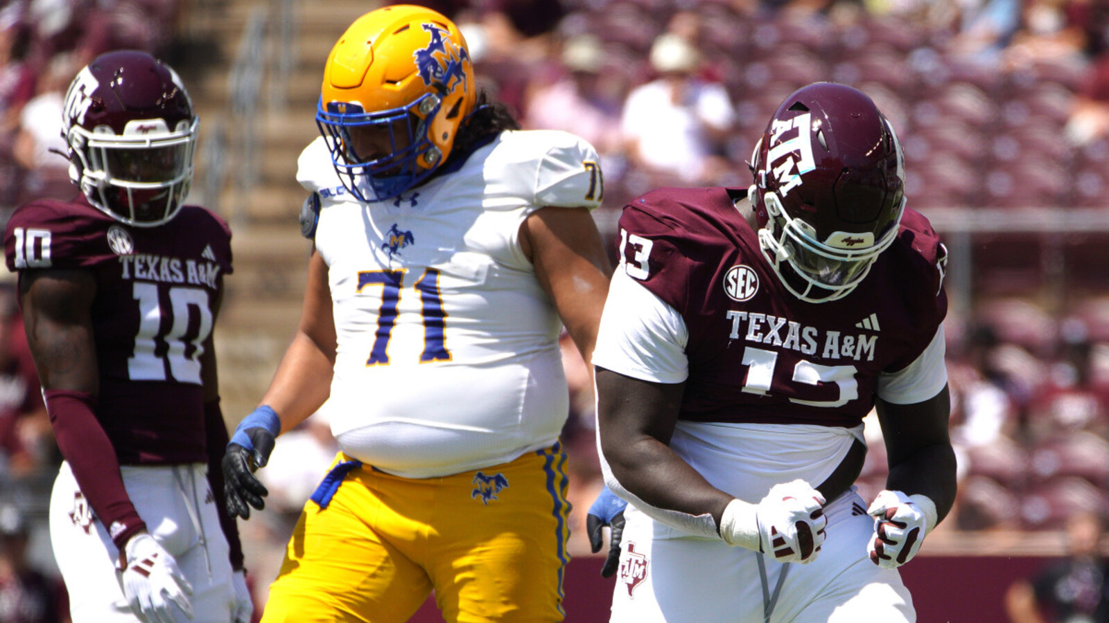 DJ Hicks Primed for Breakout Season at Texas A&M as Elko Sees Major ...