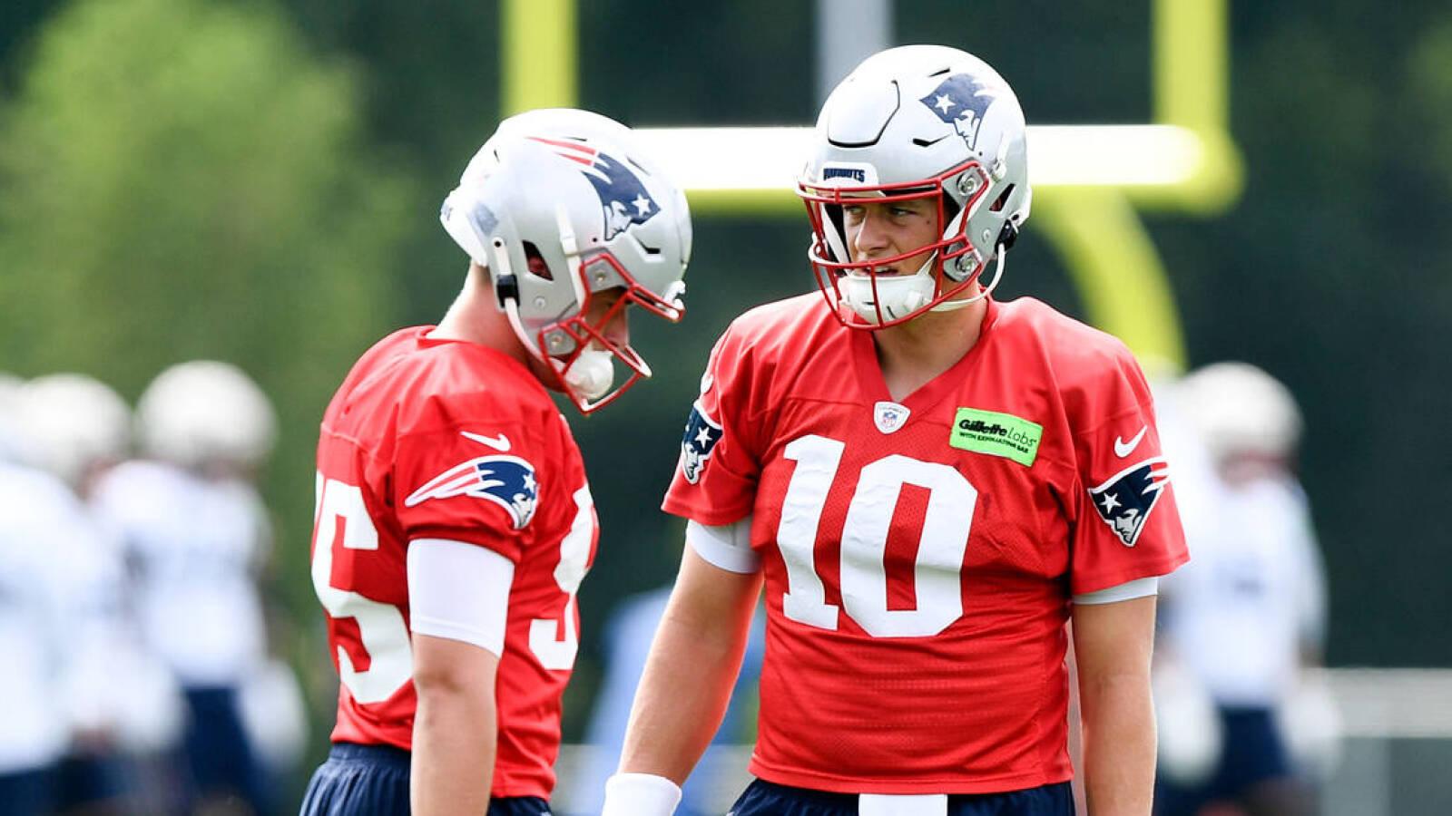 Patriots OC addresses drama in quarterbacks room | Yardbarker
