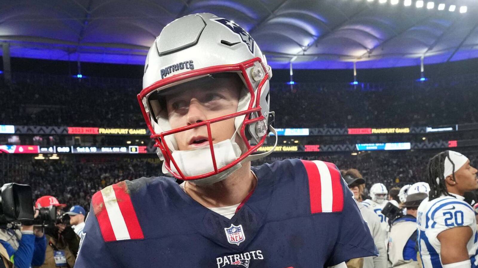 Patriots captain backs Mac Jones with QB1 role in limbo | Yardbarker