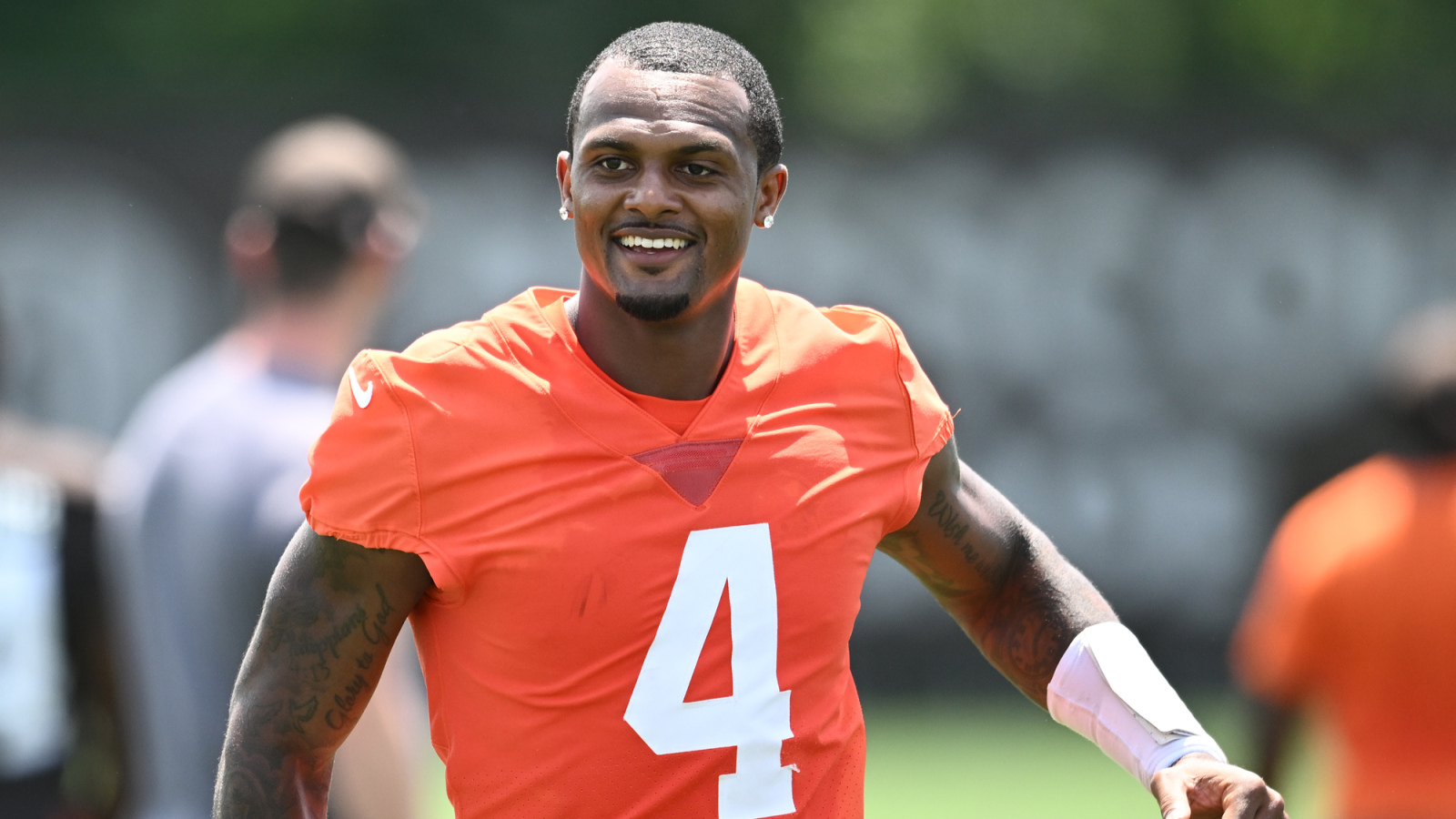 AFC Notes: Will Howard, Deshaun Watson, Bengals, Browns, Steelers ...