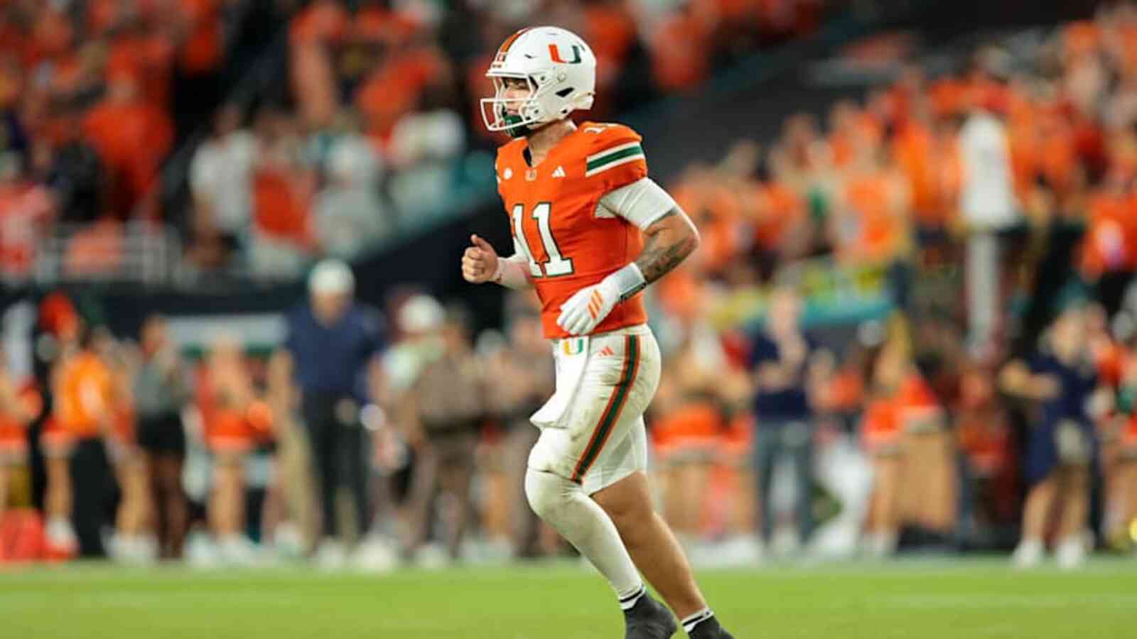 Carson Beck Shares Intense Mentality Heading Into Bethune-Cookman ...