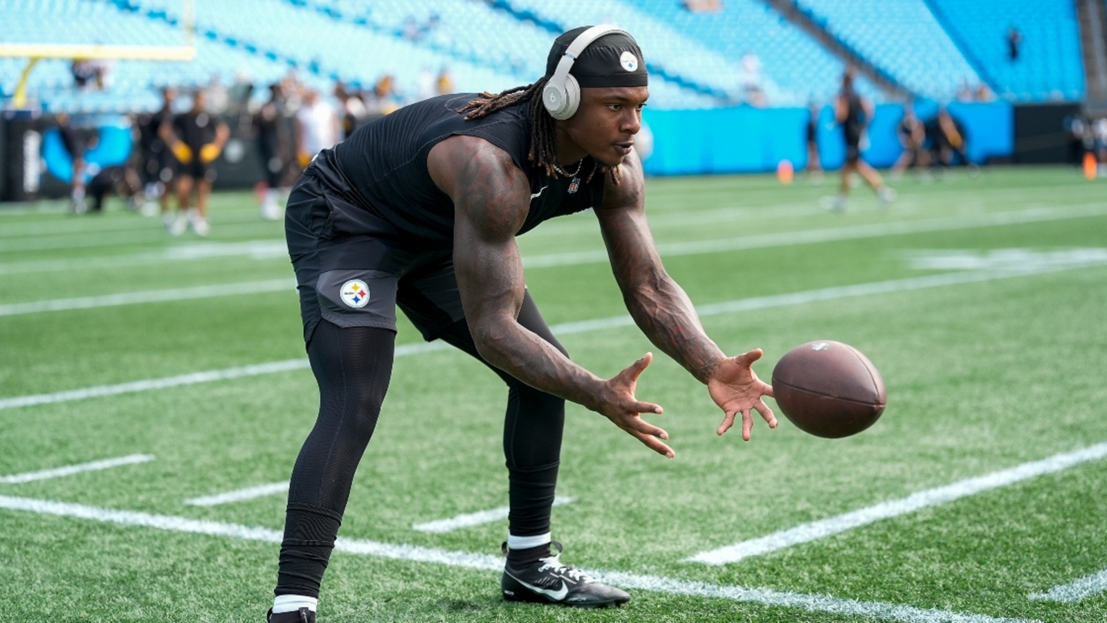 Steelers HC Mike Tomlin hints at decision on rookie Kaleb Johnson after ...