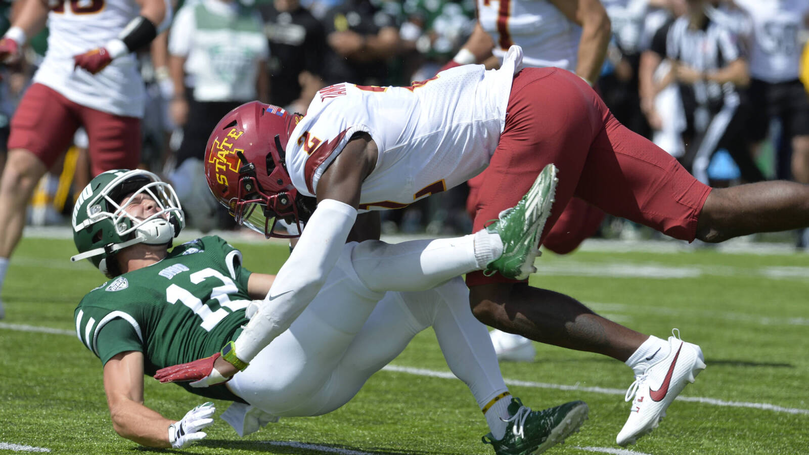 Watch: Blunder on FG call costs Iowa State in loss to Ohio | Yardbarker