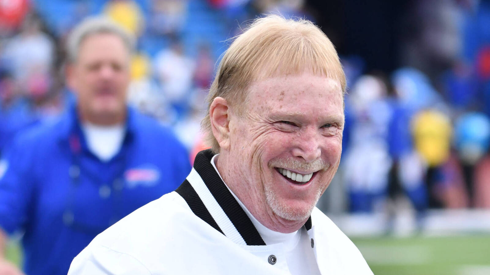 Watch: Raiders crushing of Chargers stuns owner Mark Davis | Yardbarker