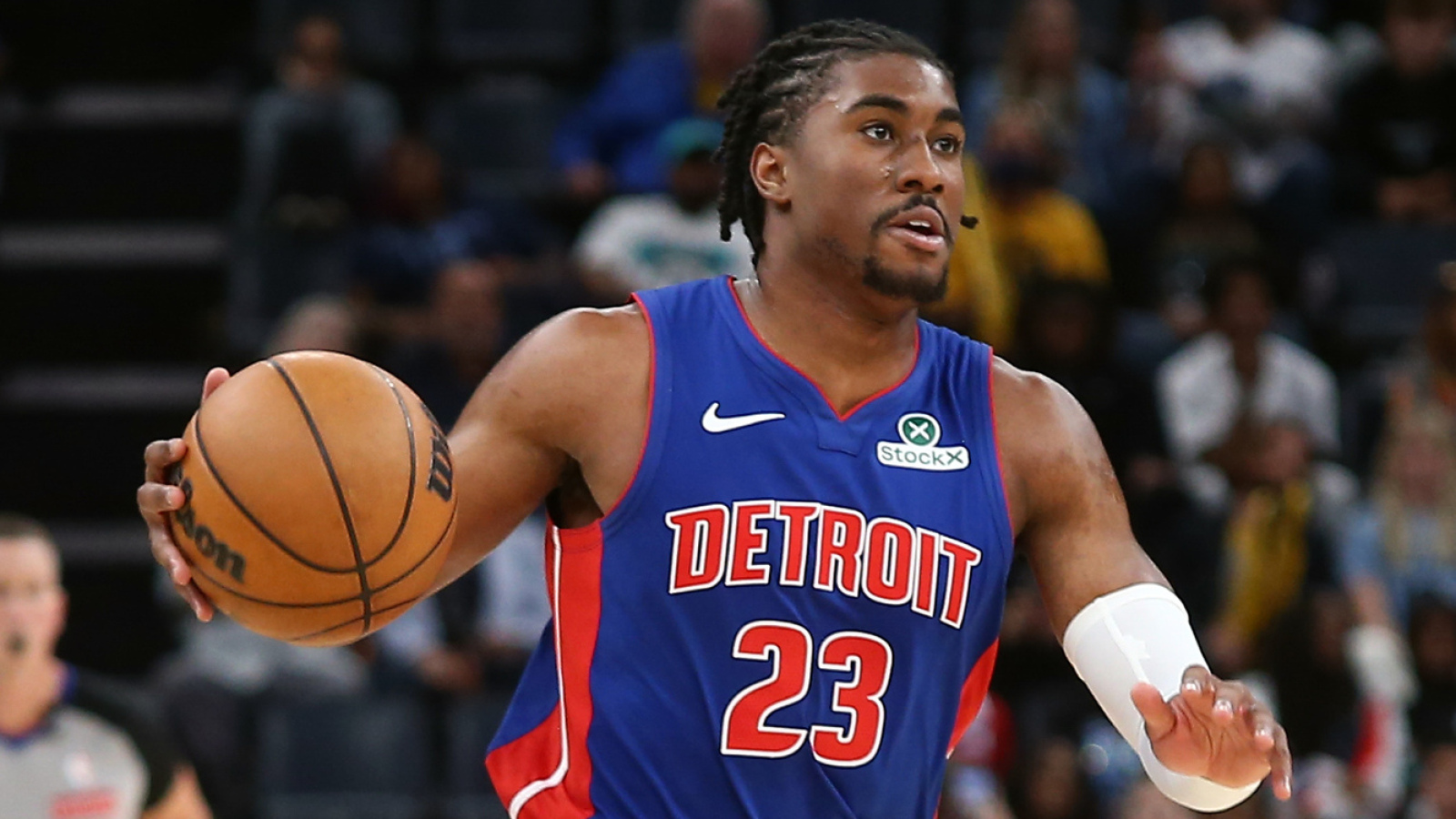 NBA Notes: Pistons, Jaden Ivey, Hornets, Brandon Miller, Suns | Yardbarker