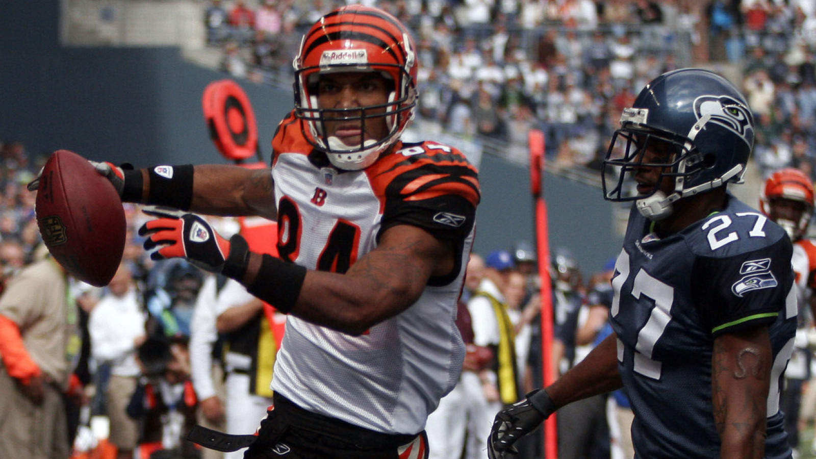 The 'NFL receptions leaders by season' quiz | Yardbarker