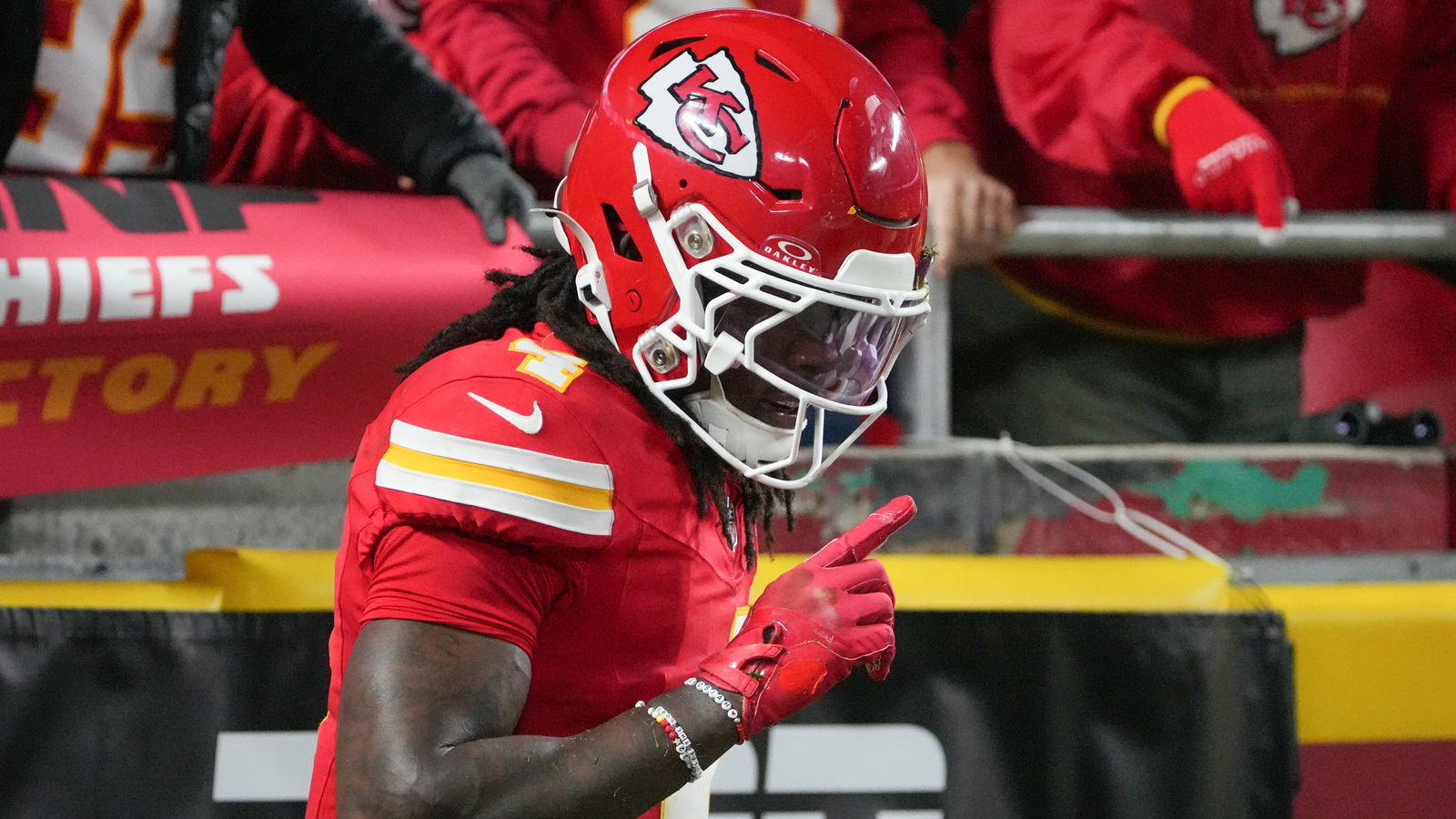 Chiefs' Rice gets a boneheaded taunting penalty vs. Commanders | Yardbarker