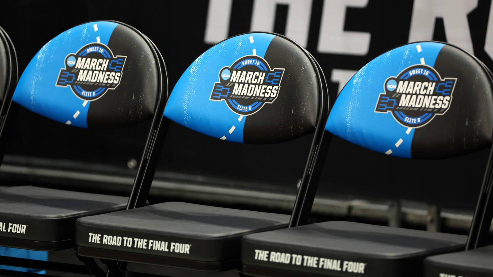 Three-point line discrepancy at women's tourney went undiscovered ...