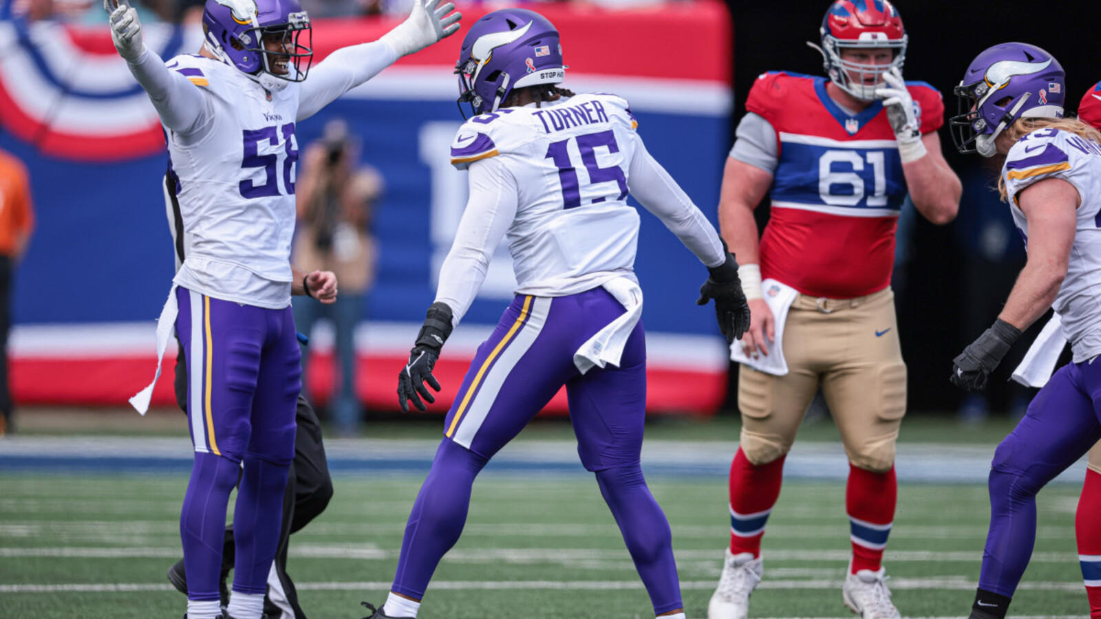 Vikings give rookie defender minimal snaps, no reason to be concerned ...