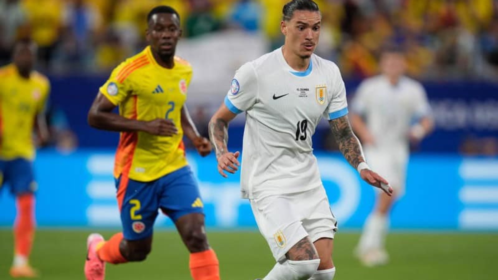 Will Hugo Ekitike Be Better Than Darwin Nunez? | Yardbarker