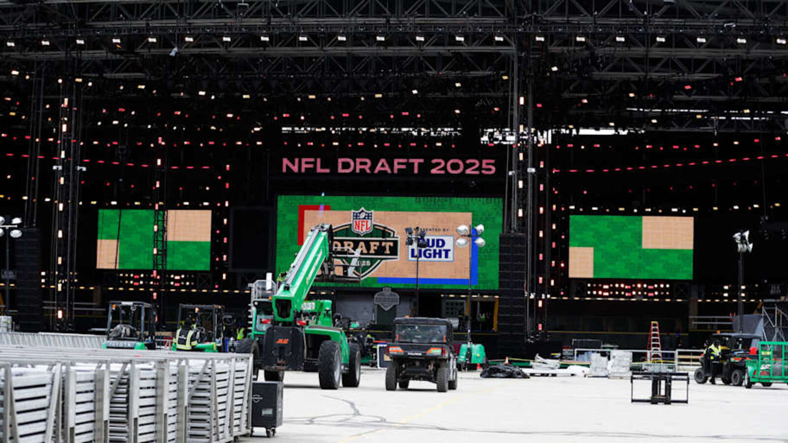Eight NFL Mock Drafts: Packers Take One of Todd McShay’s ‘Favorite ...