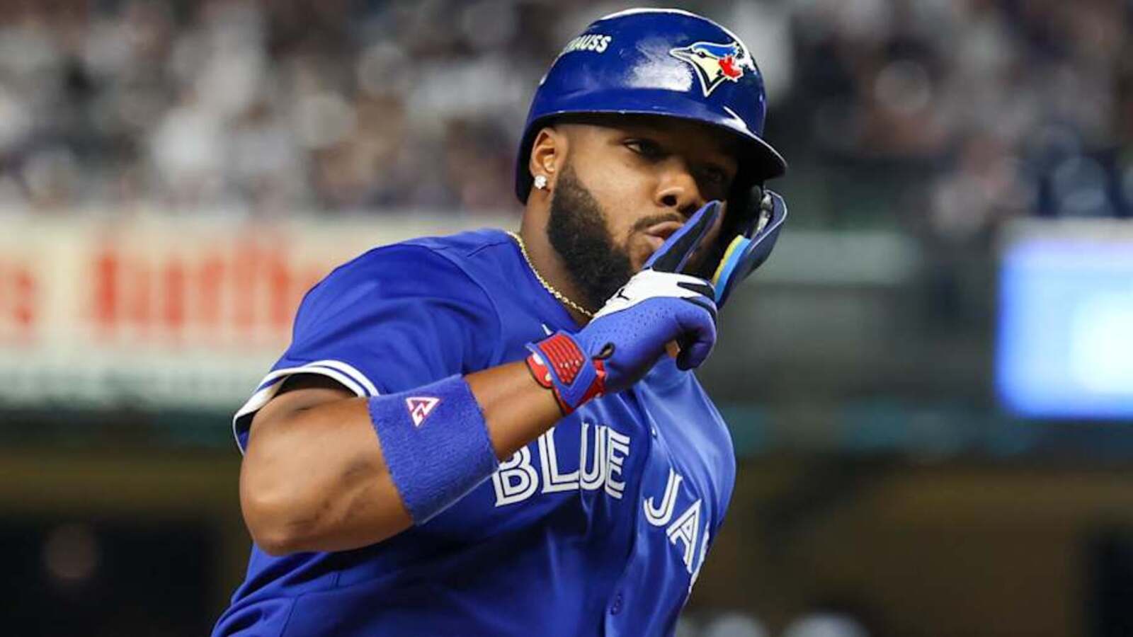 Blue Jays Superstar Mercilessly Trolled Derek Jeter, A-Rod After ...