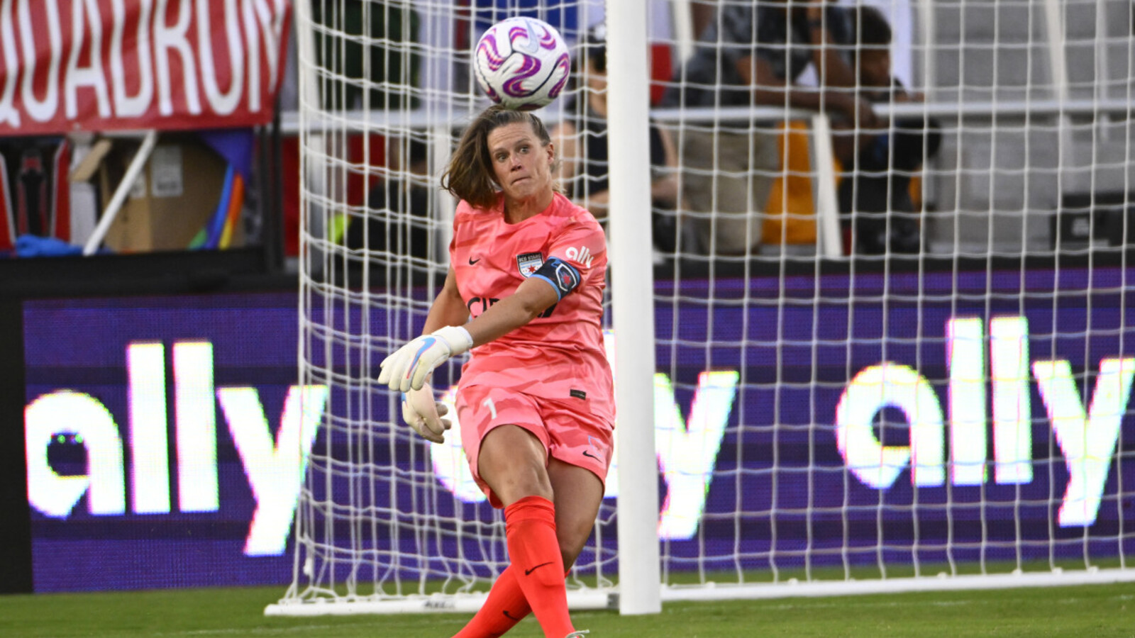 Chicago Red Stars Notebook: Lorne Donaldson, Alyssa Naeher, Cari ...