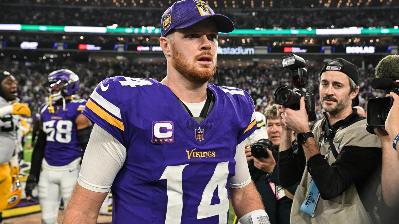 Sam Darnold gets hero treatment inside Vikings’ locker room | Yardbarker