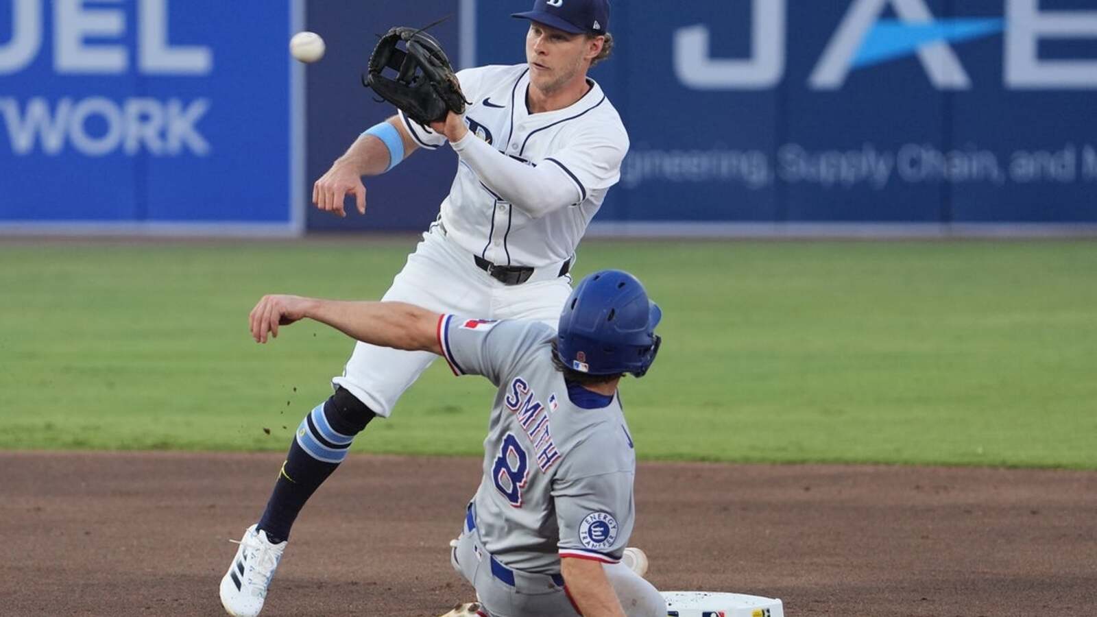 Rays rally for three in 9th, complete sweep of Rangers | Yardbarker