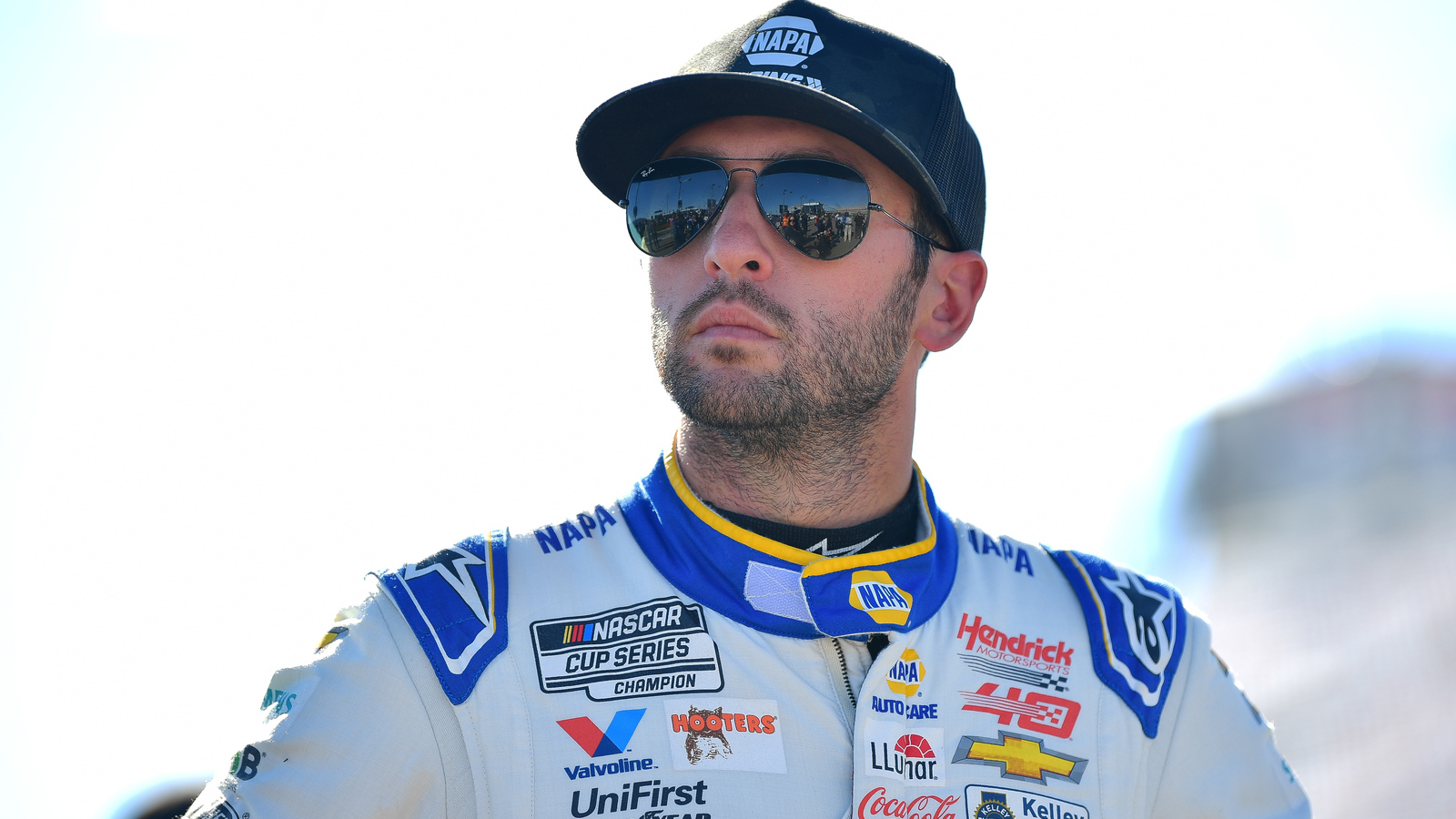 It's time to panic about Chase Elliott's NASCAR title chances | Yardbarker