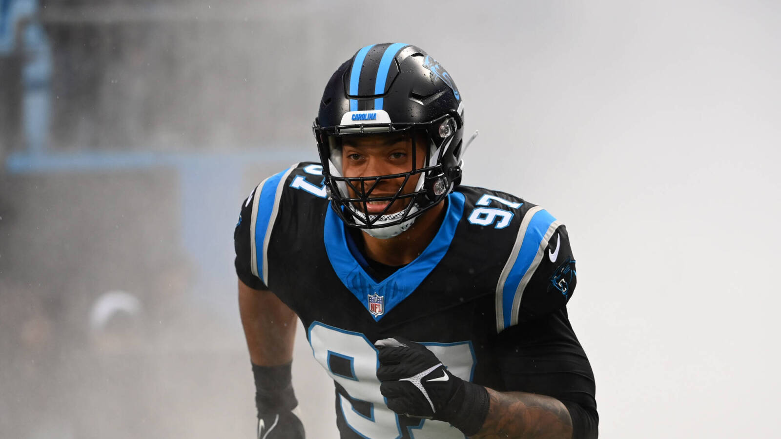 Details emerge on DE Yetur Gross-Matos's 2-year deal with 49ers ...