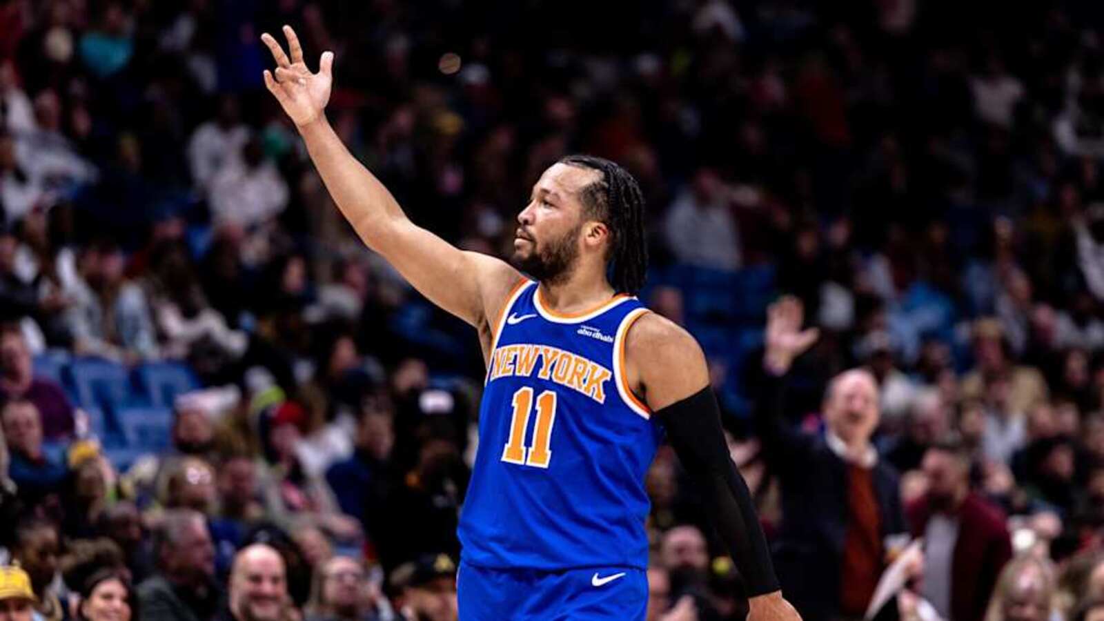 Jalen Brunson's Moment With Knicks Legend Patrick Ewing Goes Viral ...