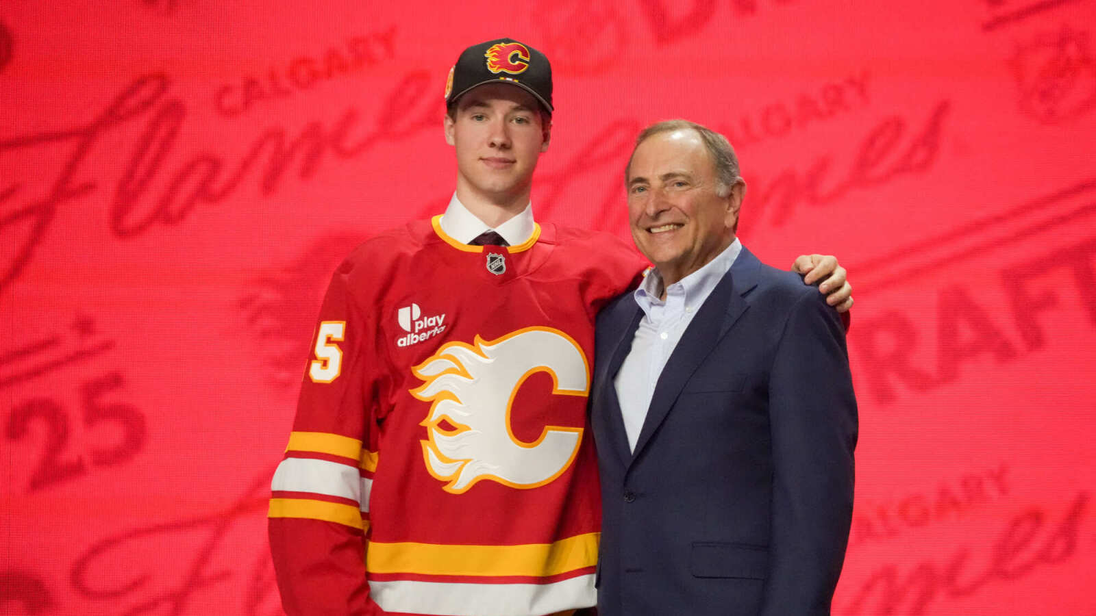 How long do the Flames have to sign all of their drafted prospects ...