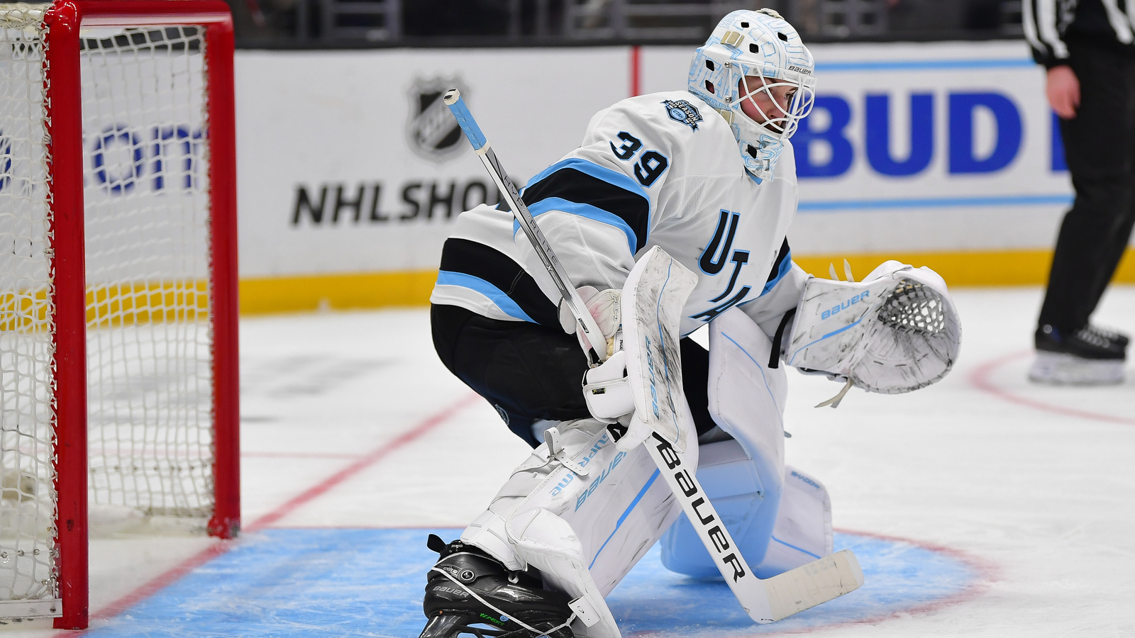 Connor Ingram highlights first NHL waiver group of 2025-26 | Yardbarker