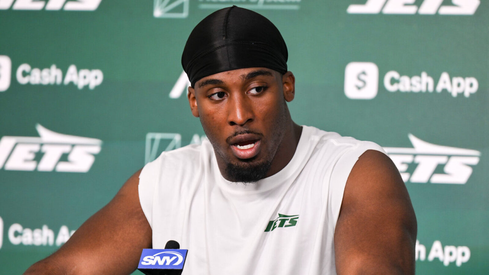 Jets' Breece Hall explains cryptic Instagram post amid trade ...