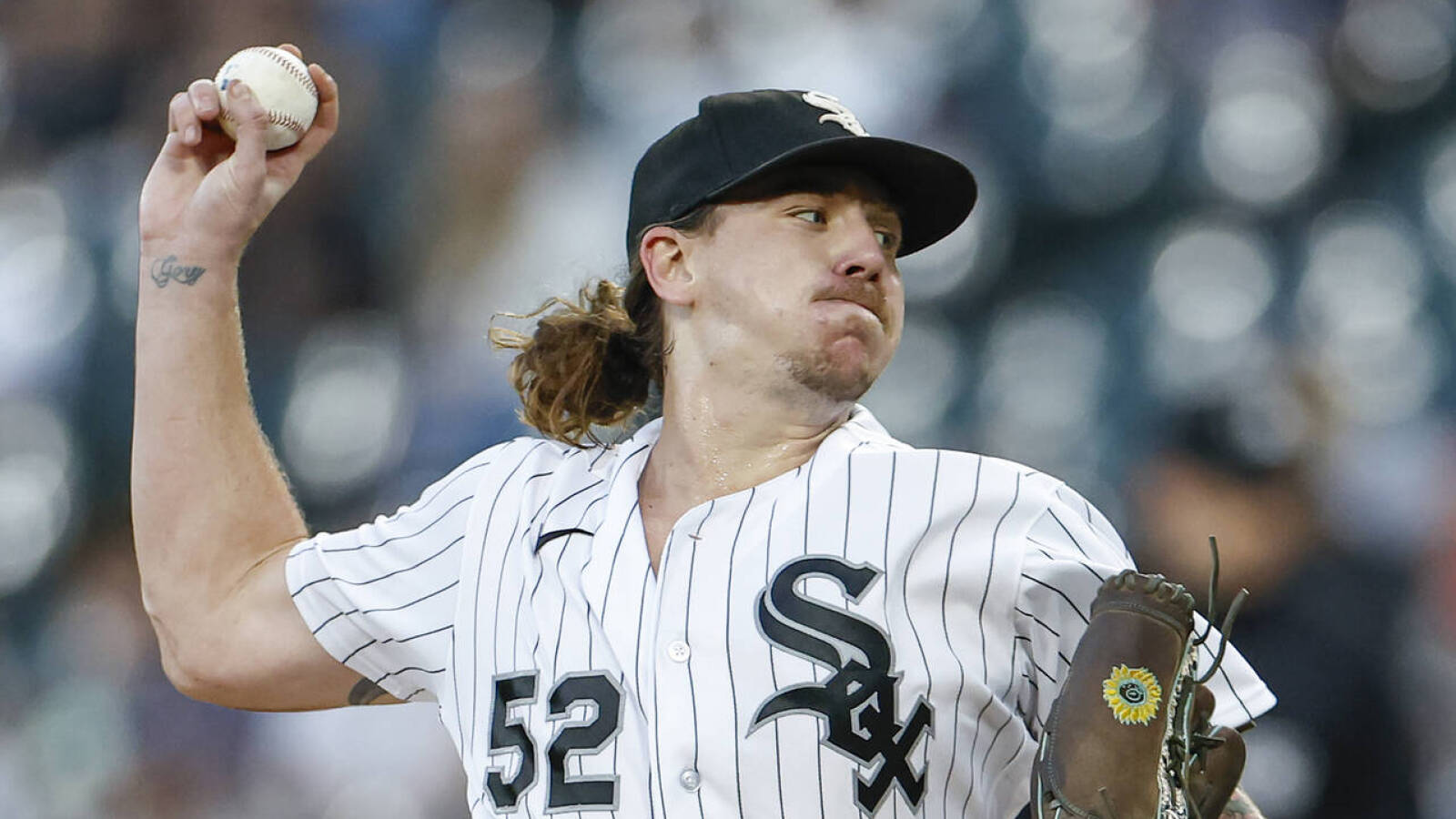 White Sox to re-sign right-handed pitcher Clevinger | Yardbarker
