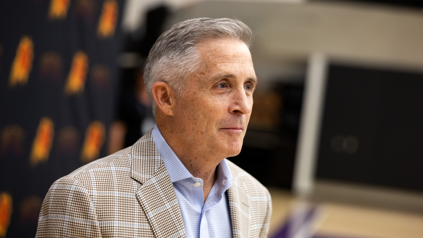 Suns GM Gregory had strong words for Gillespie after re-signing him ...