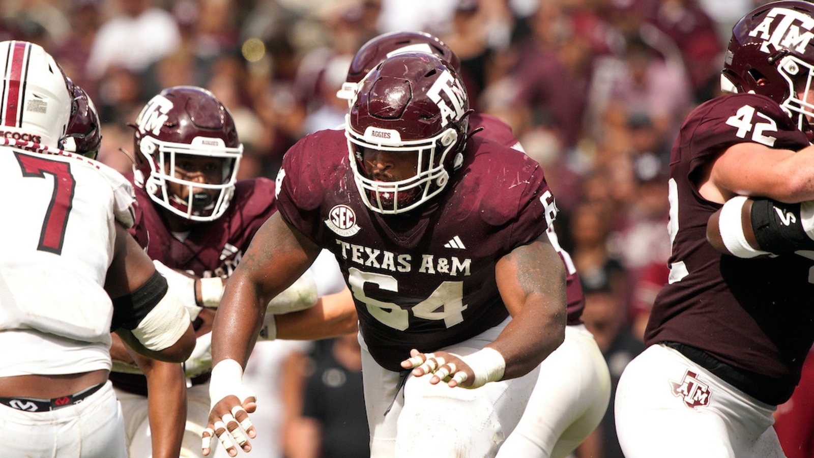 Layden Robinson rookie contract figures with New England Patriots ...