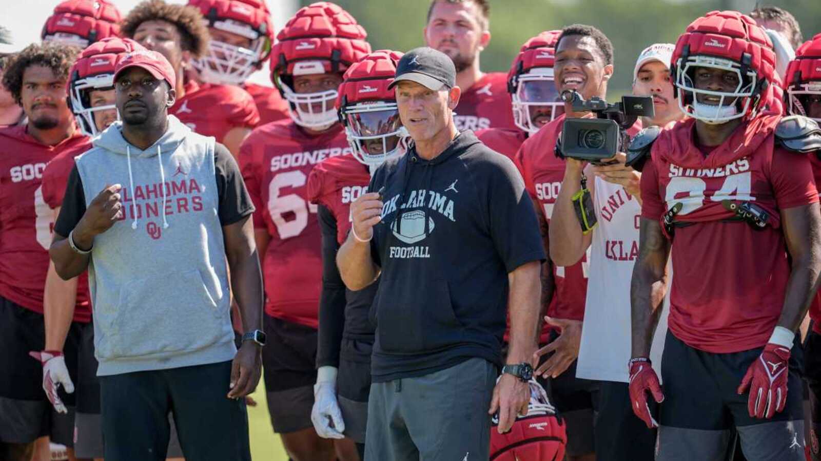 Oklahoma Sooners 2025 Week One Depth Chart Predictions: Who emerges at ...