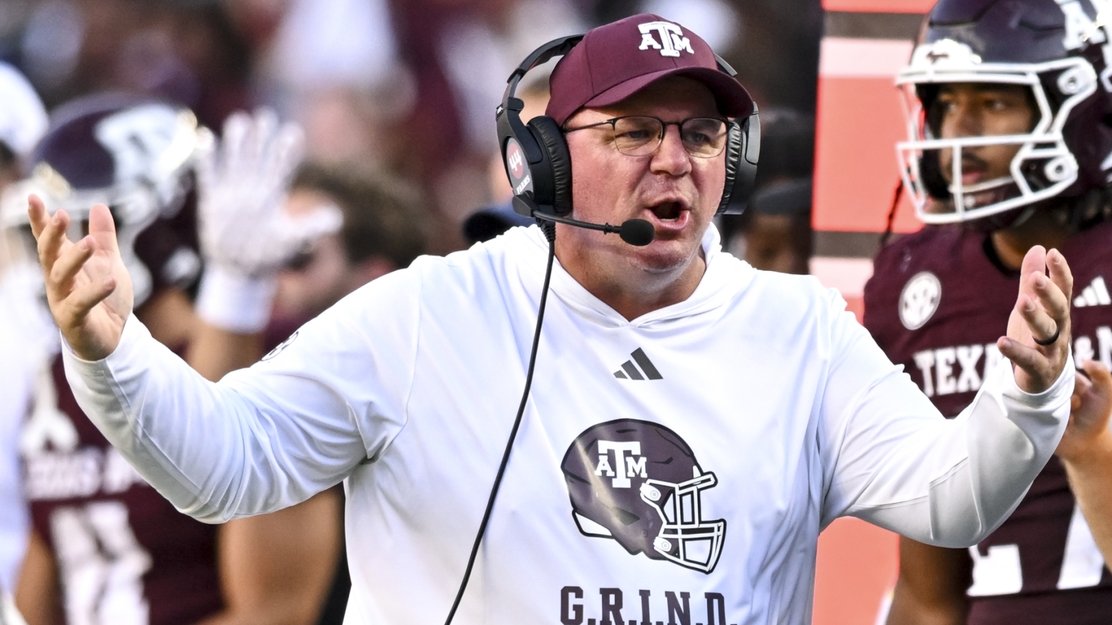 CFB analyst ringing the bell for one team as best in SEC next to ...