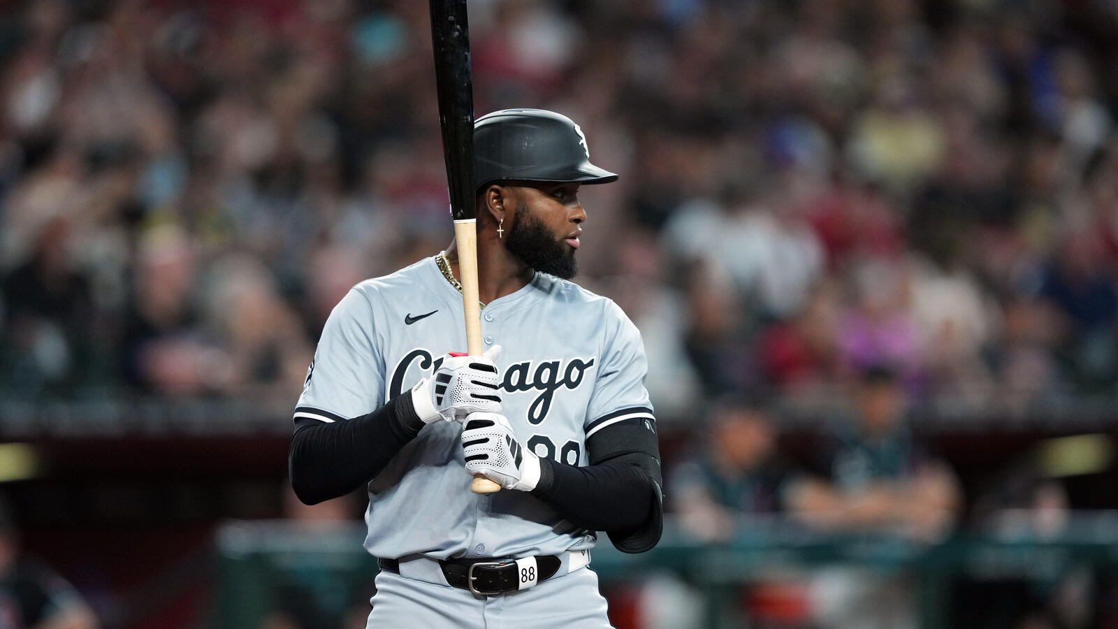 Elijah Evans - Journalist Profile - Intelligent Relations