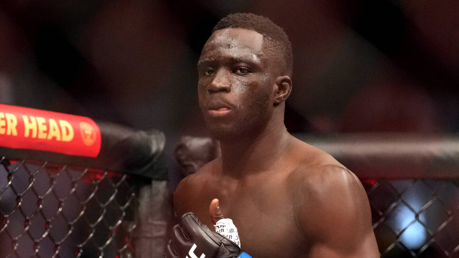 Previewing David Onama vs. Jonathan Pearce | Yardbarker