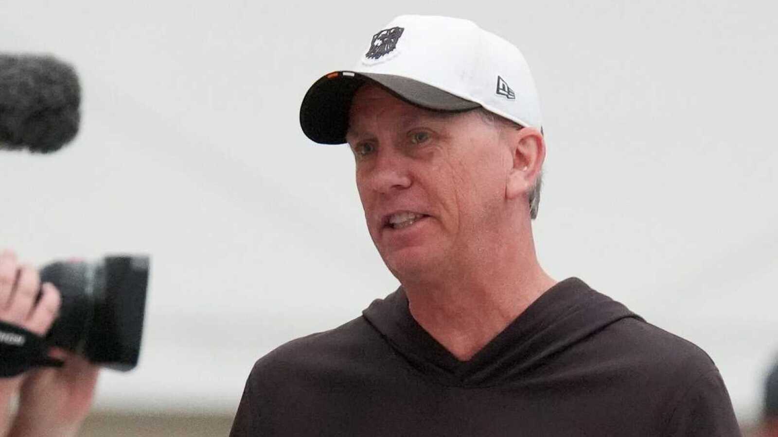 Browns HC could get 'uncomfortable' with handling of QB competition ...