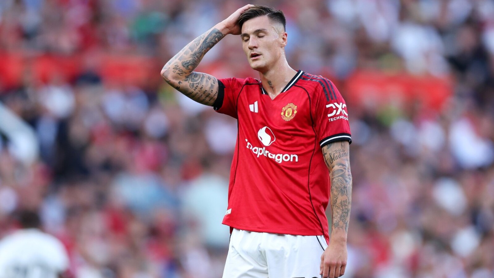 Rio Ferdinand drops truth bomb on Man United star over his embarrassing ...