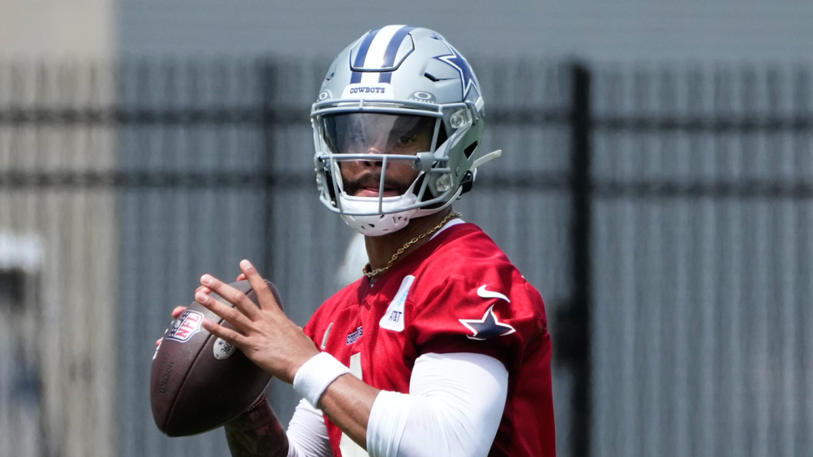 Dak Prescott offers new explanation for why he wore walking boot ...