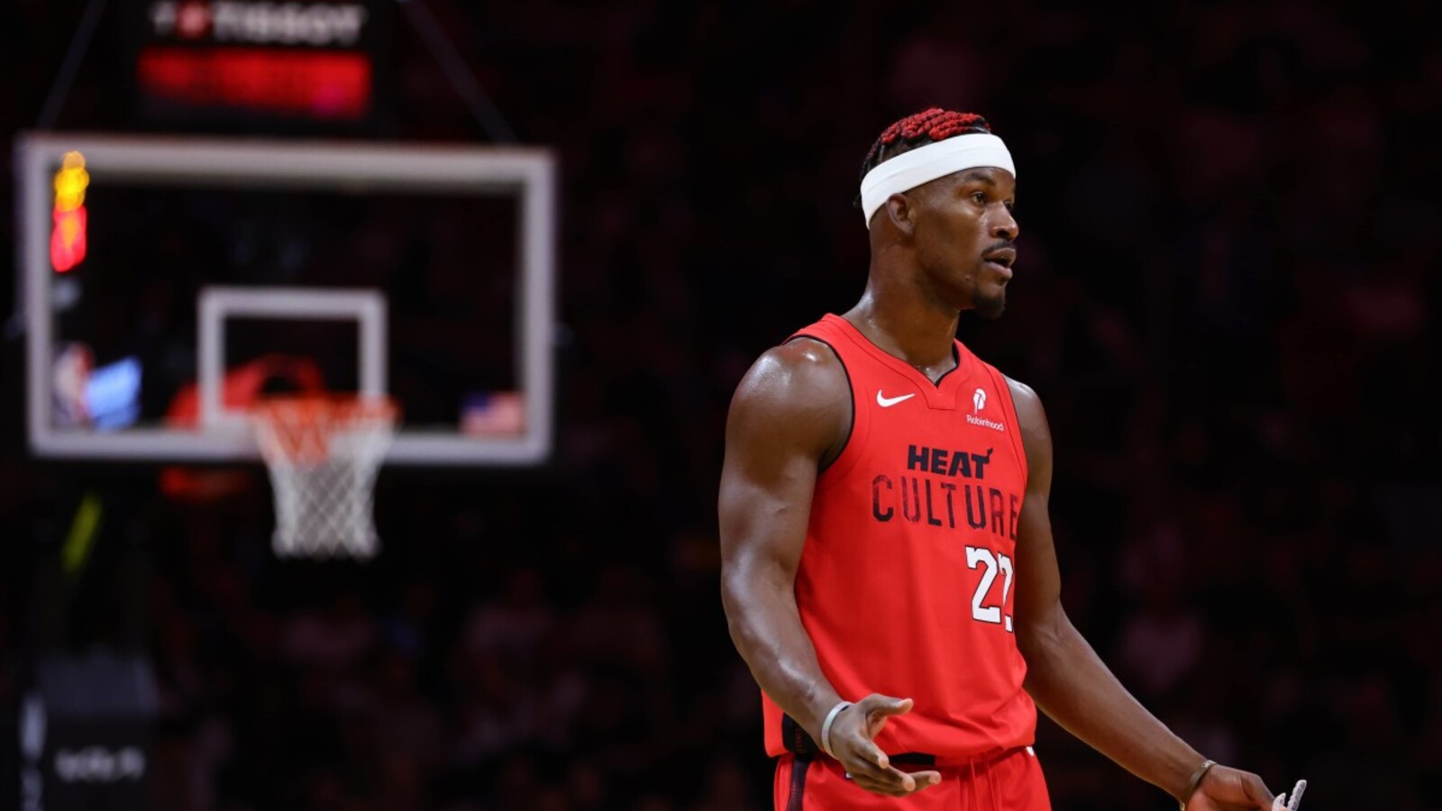 Jimmy Butler's Mural In Miami Gets Updated With 'I Quit' And 'Please ...