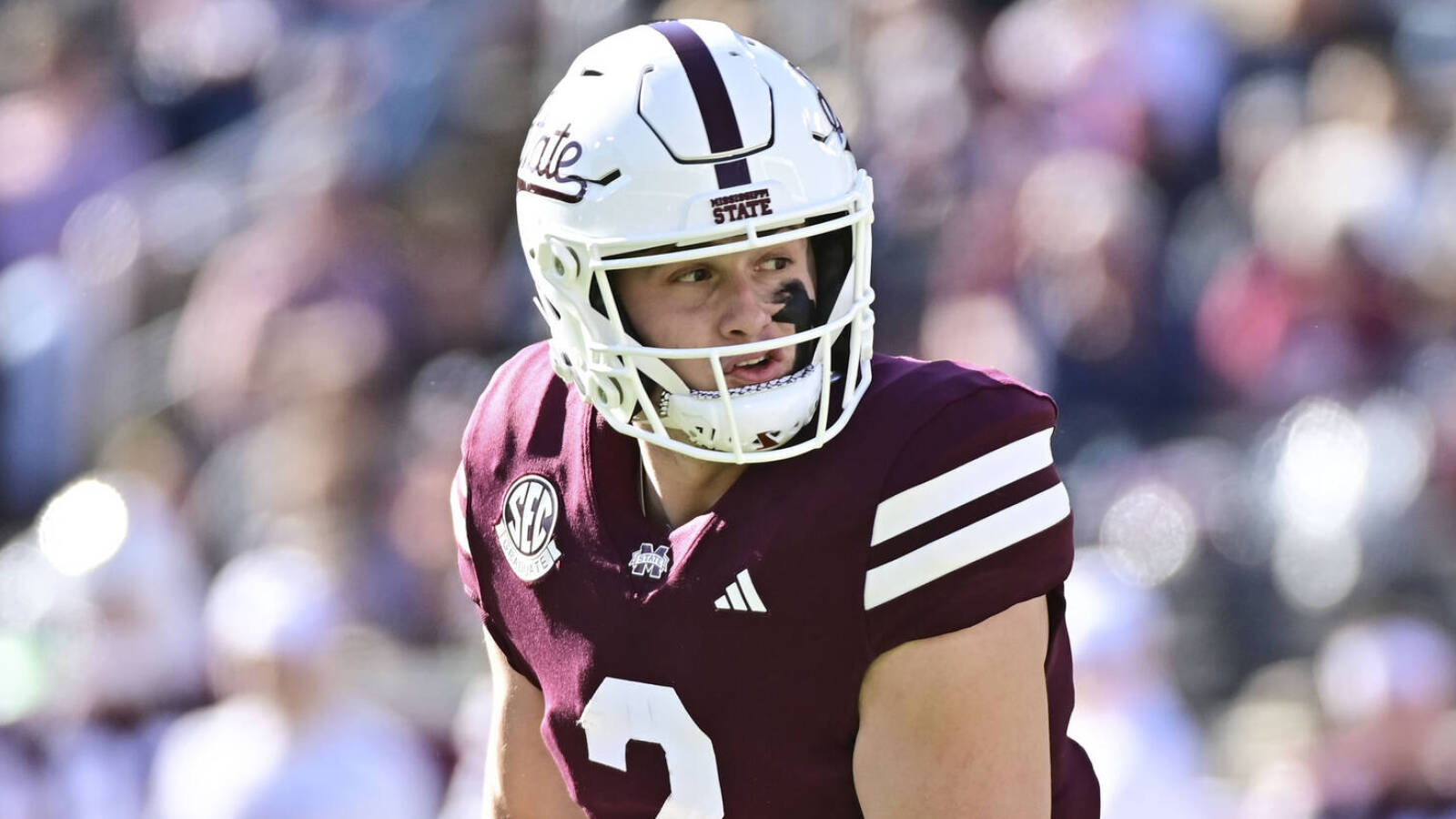 Washington quarterback re-enters portal | Yardbarker