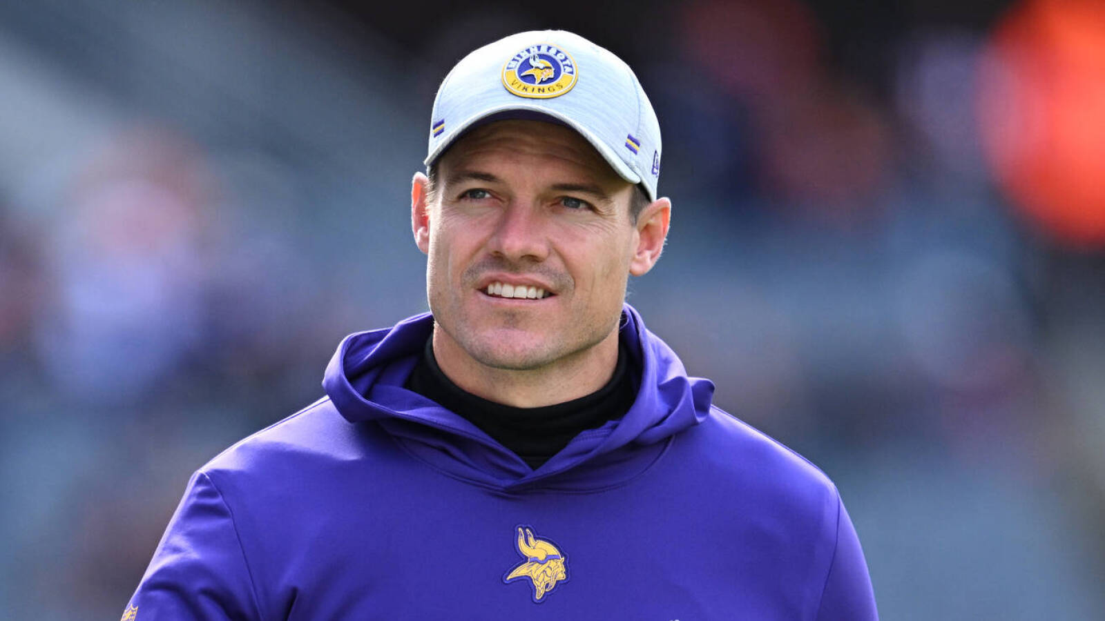 Vikings HC comments on Sam Darnold, J.J. McCarthy competition | Yardbarker