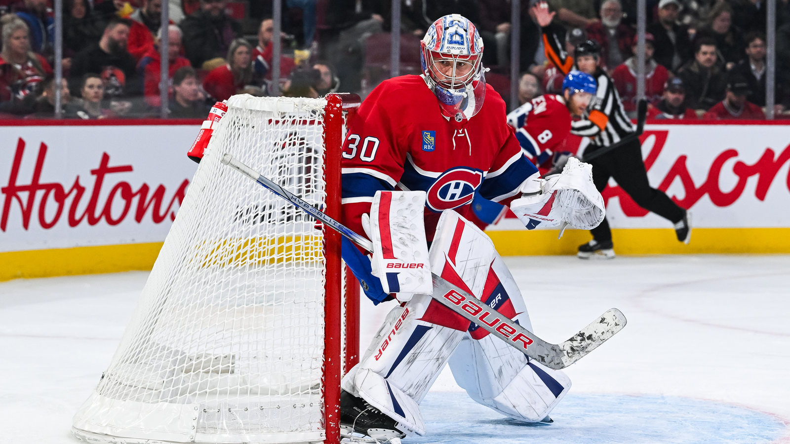 Jeff Gorton believes there is an NHL goalie in Cayden Primeau | Yardbarker