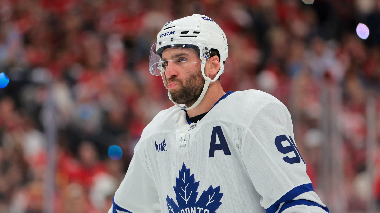 John Tavares celebrates his 35th birthday with an intense scrimmage ...