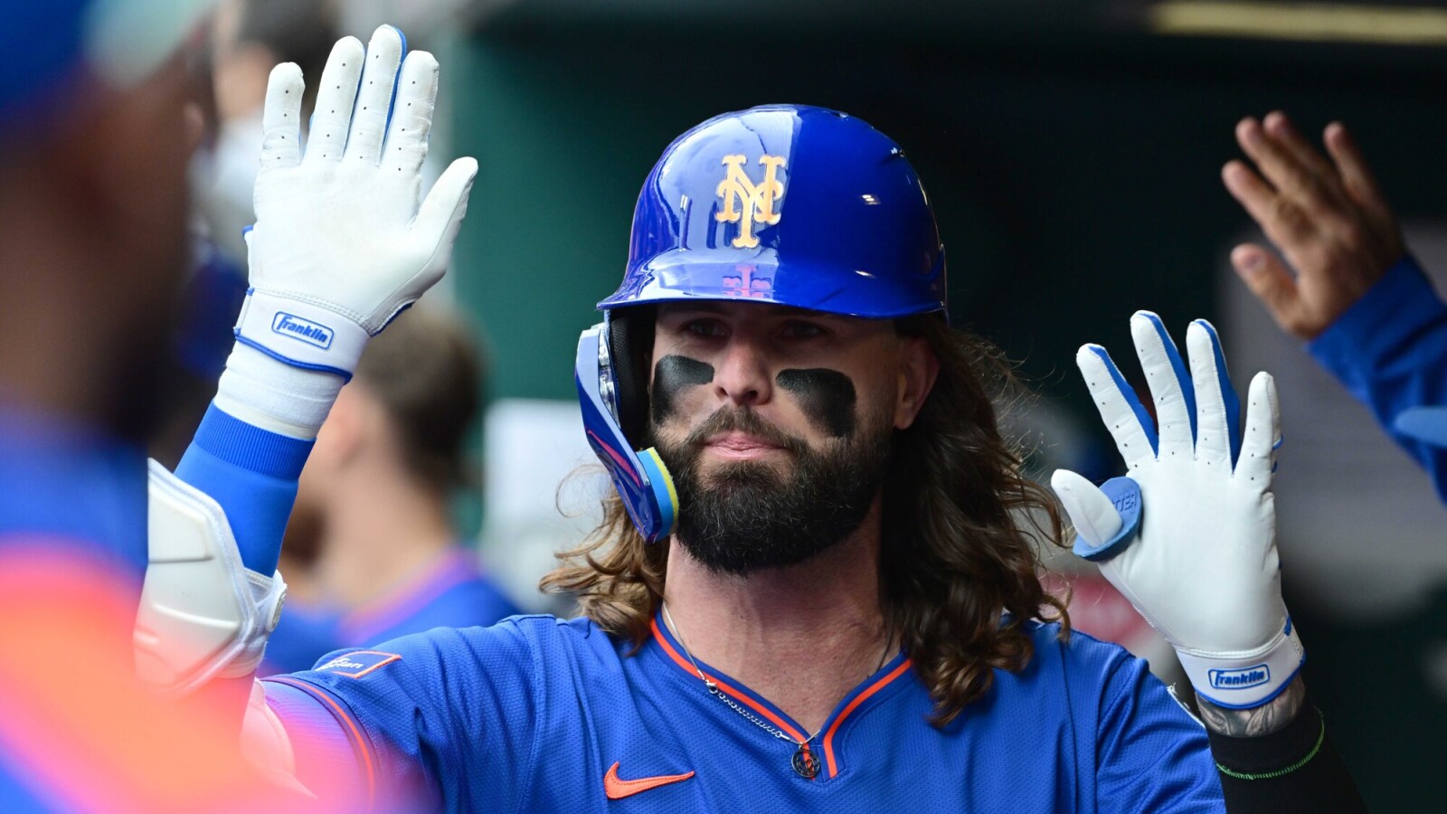 Mets slugger shut down, likely out for season | Yardbarker
